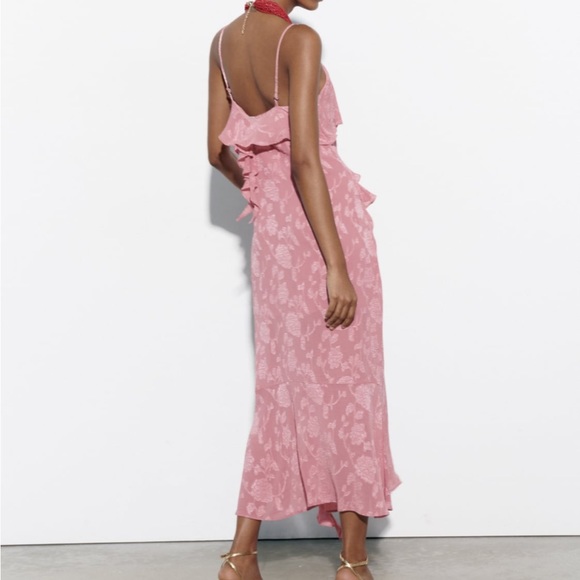 Zara | Dresses | Zara Ruffled Jacquard Dress | Poshmark